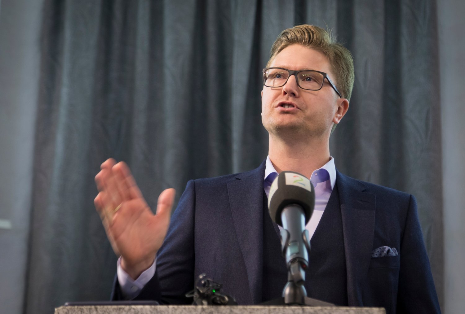 Finansavisen: Magnus Reitan flytter store deler av Reitan-formuen til ...