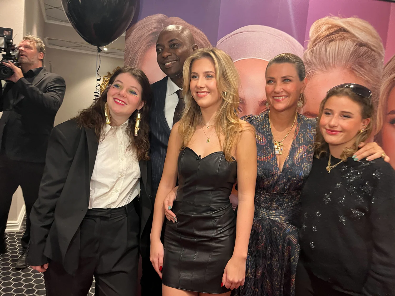 Premiere på ny norsk serie: – Jeg er så stolt - TV 2