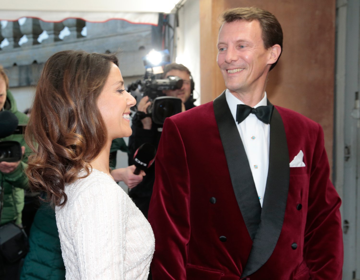 Prins Joachim slutter som forsvarsattaché - TV 2