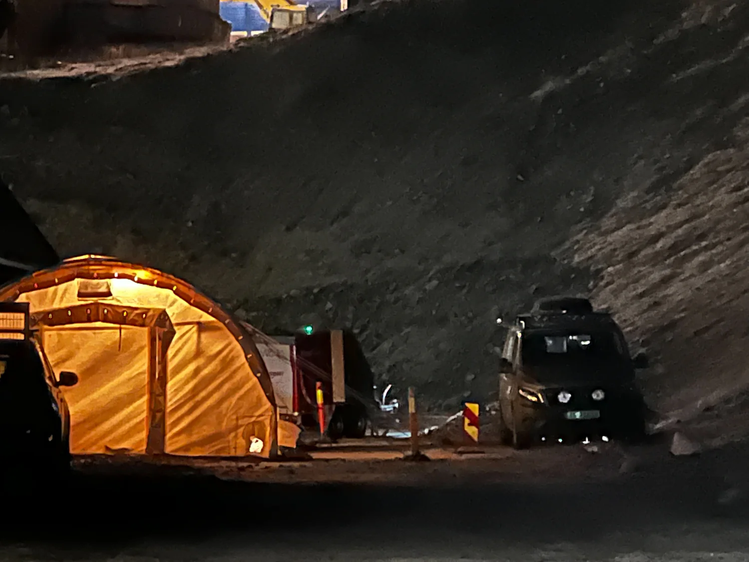 Skal grave etter savnet ved en idrettshall i Hammerfest - TV 2