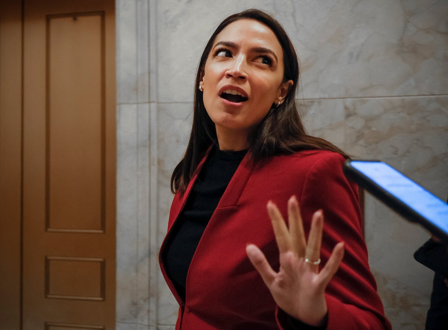 Alexandra Ocasio-Cortez etterforskes av Kongressen - TV 2