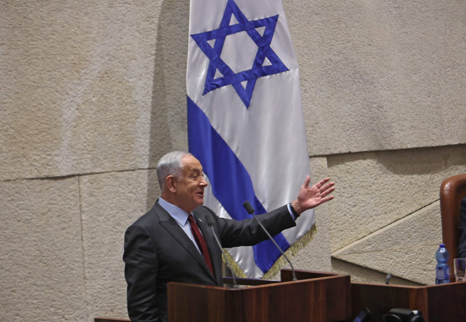 Benjamin Netanyahu har dannet ny regjering - TV 2