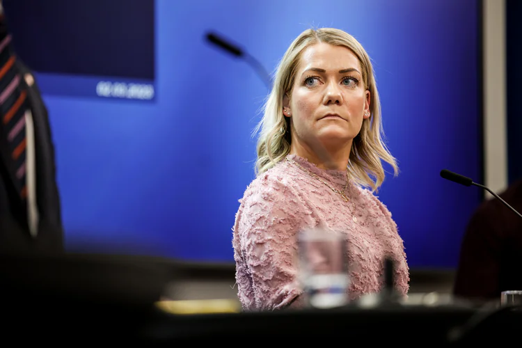 Landbruksministeren om møtet: – Var mye følelser - TV 2