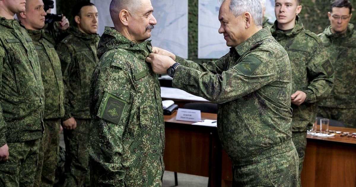 Hevder Russlands forsvarsminister har reist til fronten - TV 2