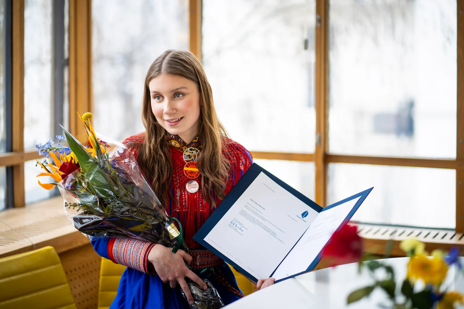 Ella Marie Hætta Isaksen hedret med Fritt Ords Honnør - TV 2