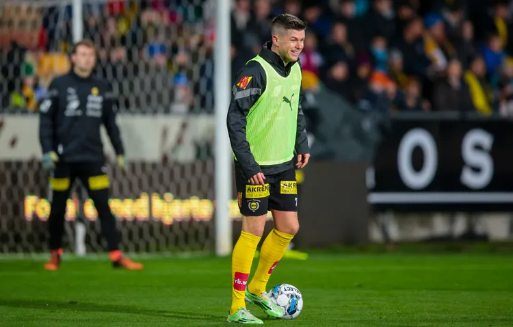 Helland klar for spill i 4. divisjon - TV 2