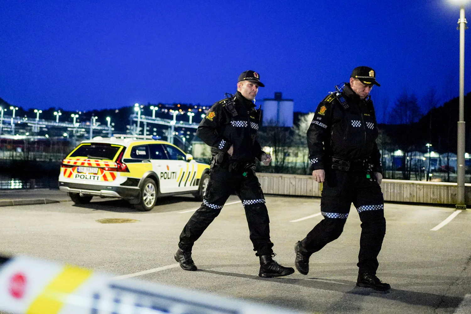 To personer funnet omkommet i båt i Halden - TV 2