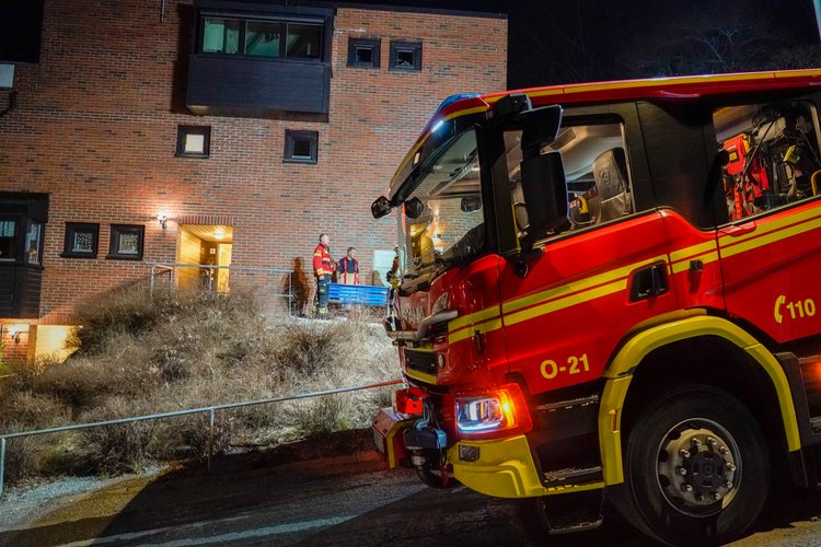 Én person kritisk skadet etter brann i Oslo - TV 2