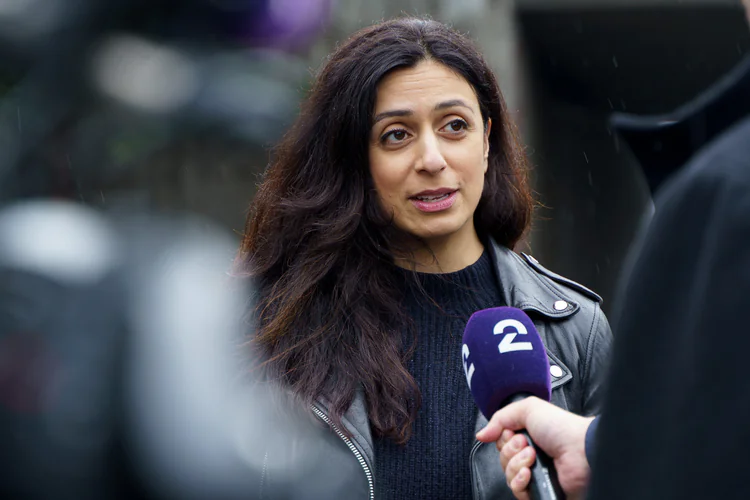 Hadia Tajik ikke innstilt til sentralstyret - TV 2