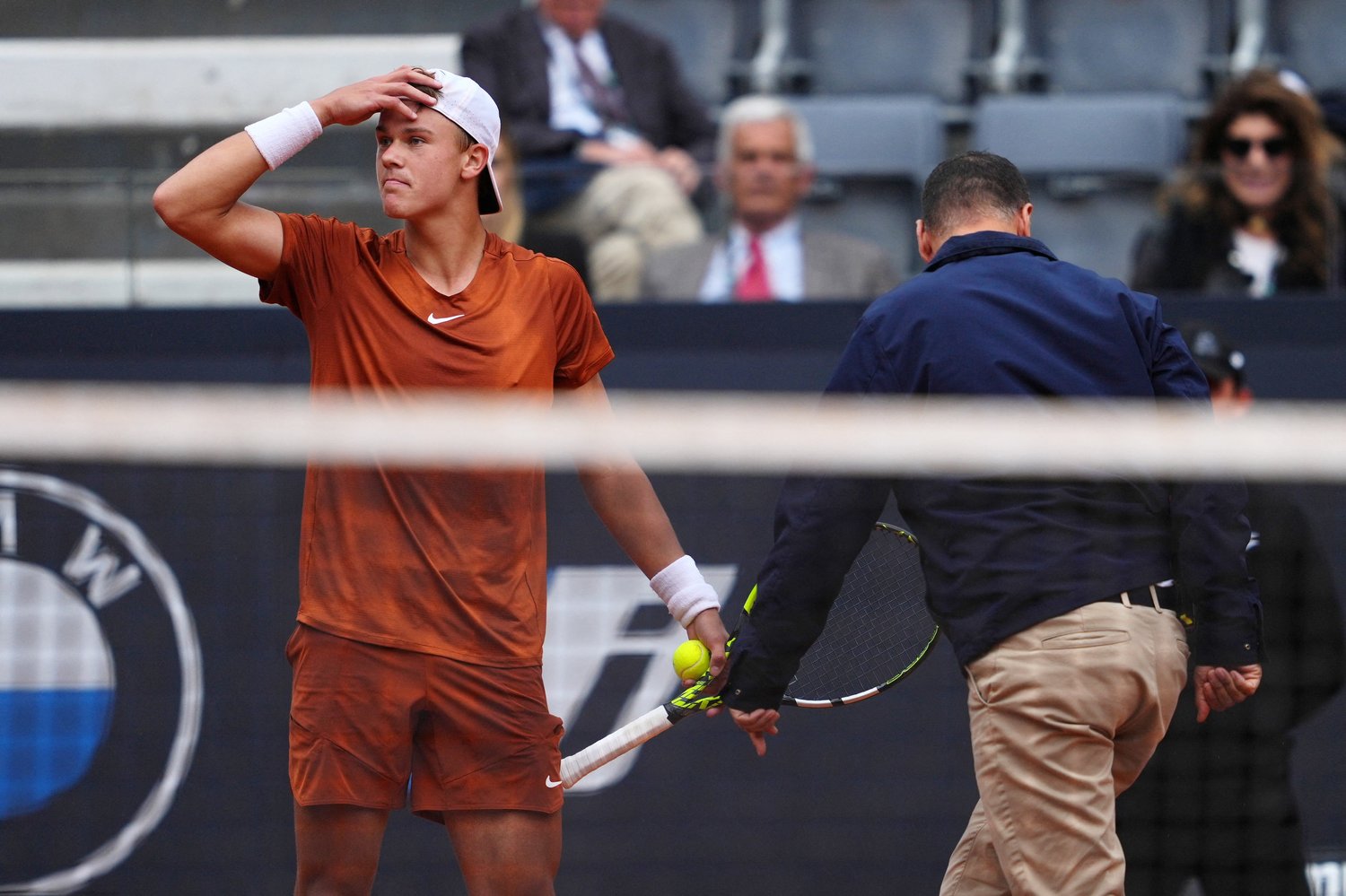 Illsint Rune med bragd mot verdens beste - TV 2