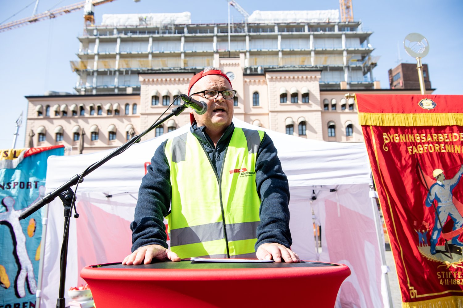 Årets storstreik kostet LO og YS minst 73 millioner kroner - TV 2