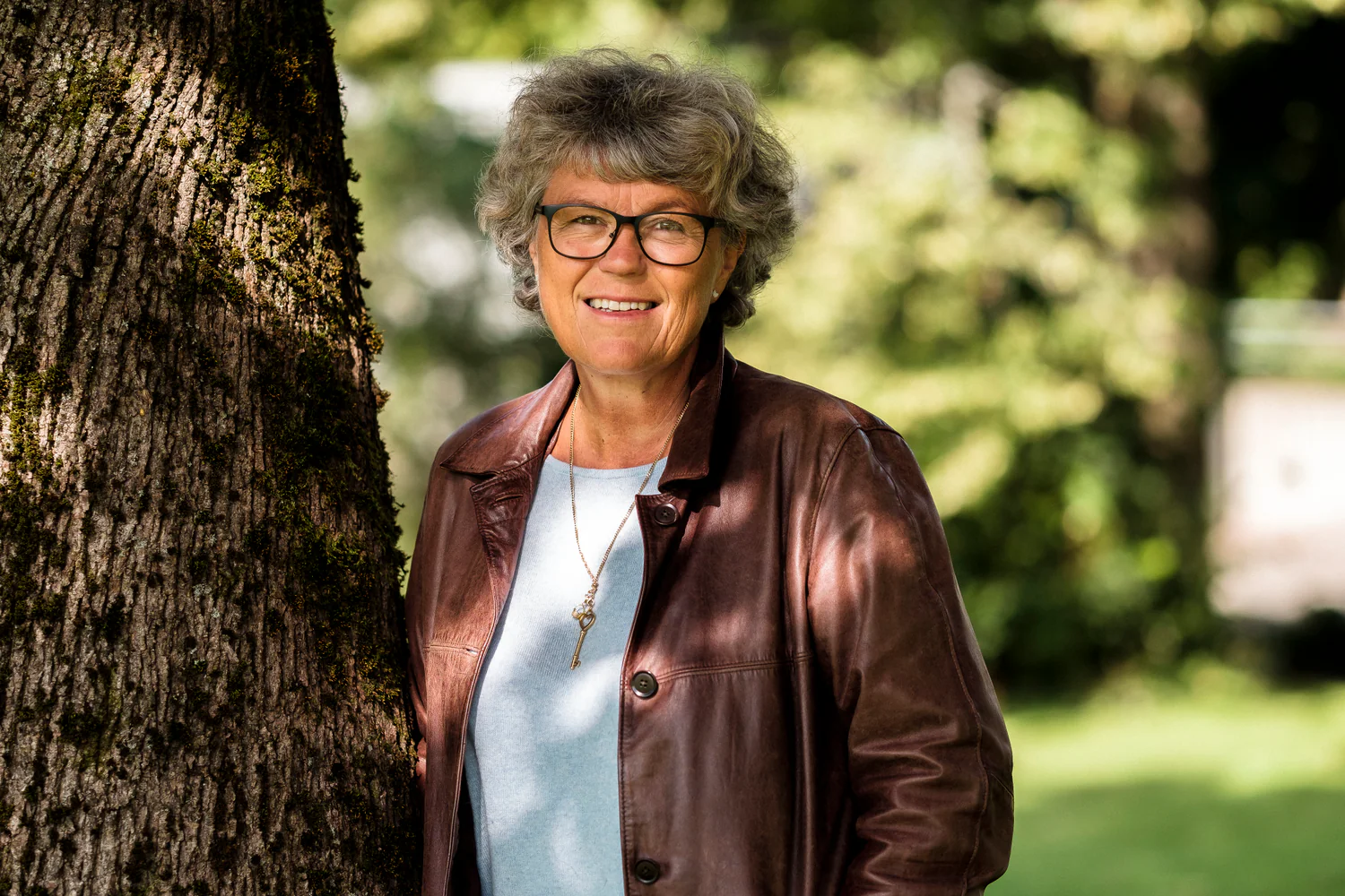 Anne Holt raser etter intervju: Klassekampen ringte til «EN ELLER ANNEN ...