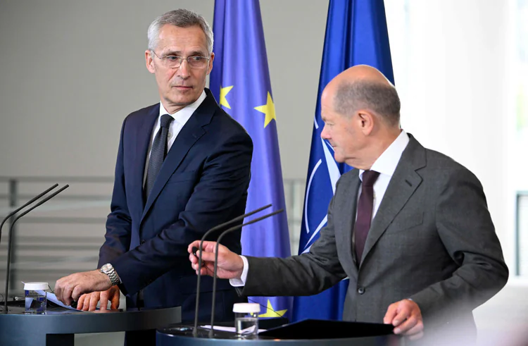 Stoltenberg: Vil ikke fortsette i Nato-jobb - TV 2