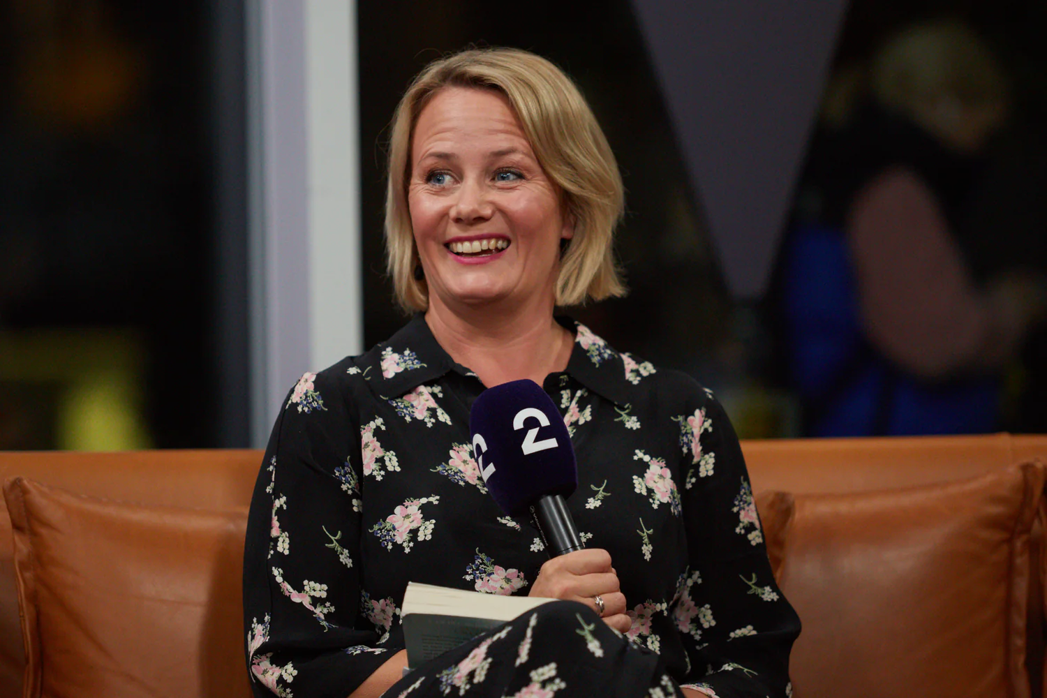 NRK-programleder Sigrid Sollund får ikke lede Dagsnytt 18-sending ...