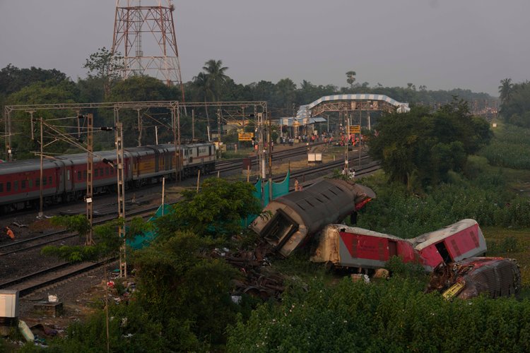 Katastrofal togulykke i India skyldtes signalfeil - TV 2