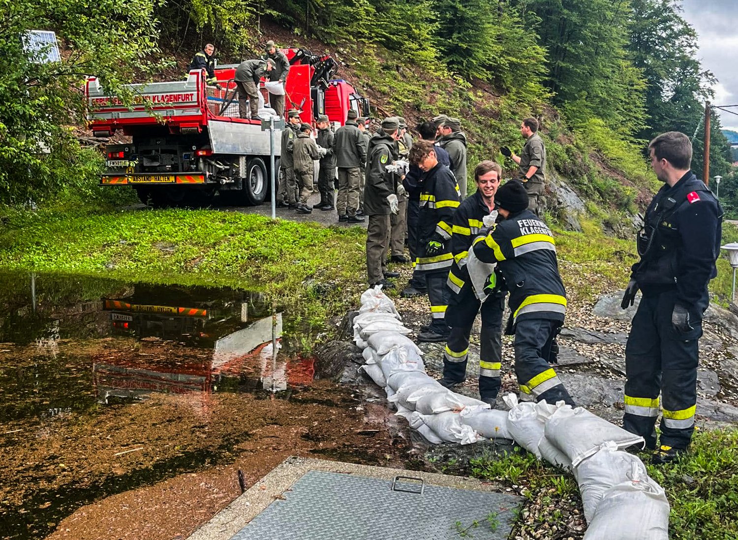 Demning i Østerrike truer med å briste - TV 2