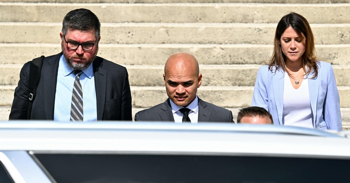 Trump-ansatt erklærer seg ikke skyldig - TV 2