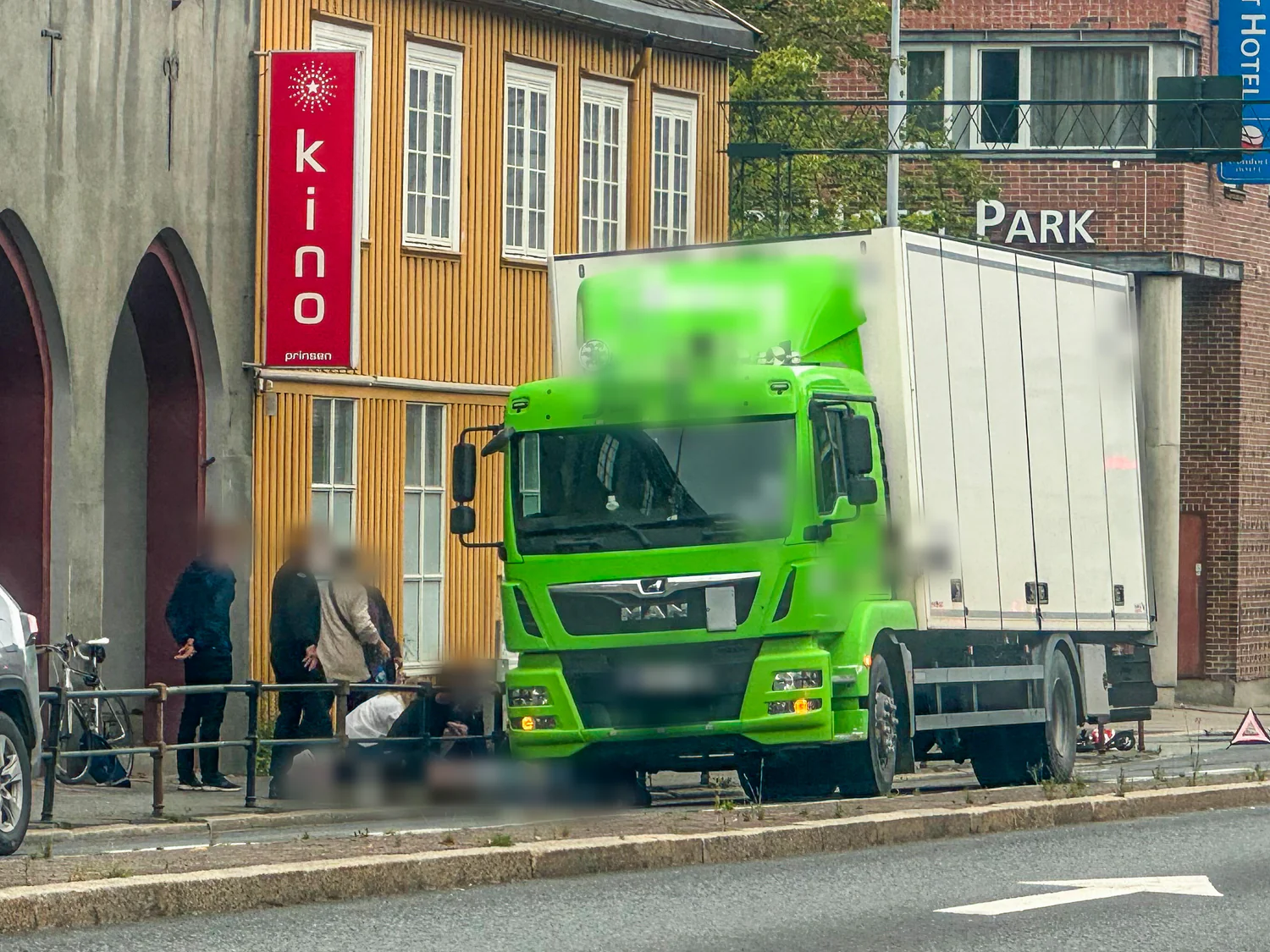 Én alvorlig skadet etter ulykke i Trondheim - TV 2