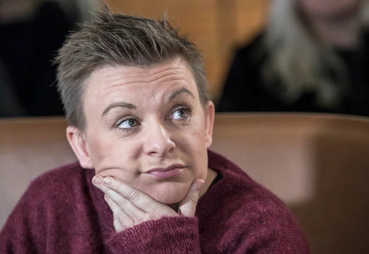 Hus nedbrent i Måsøy - flere evakuert - TV 2