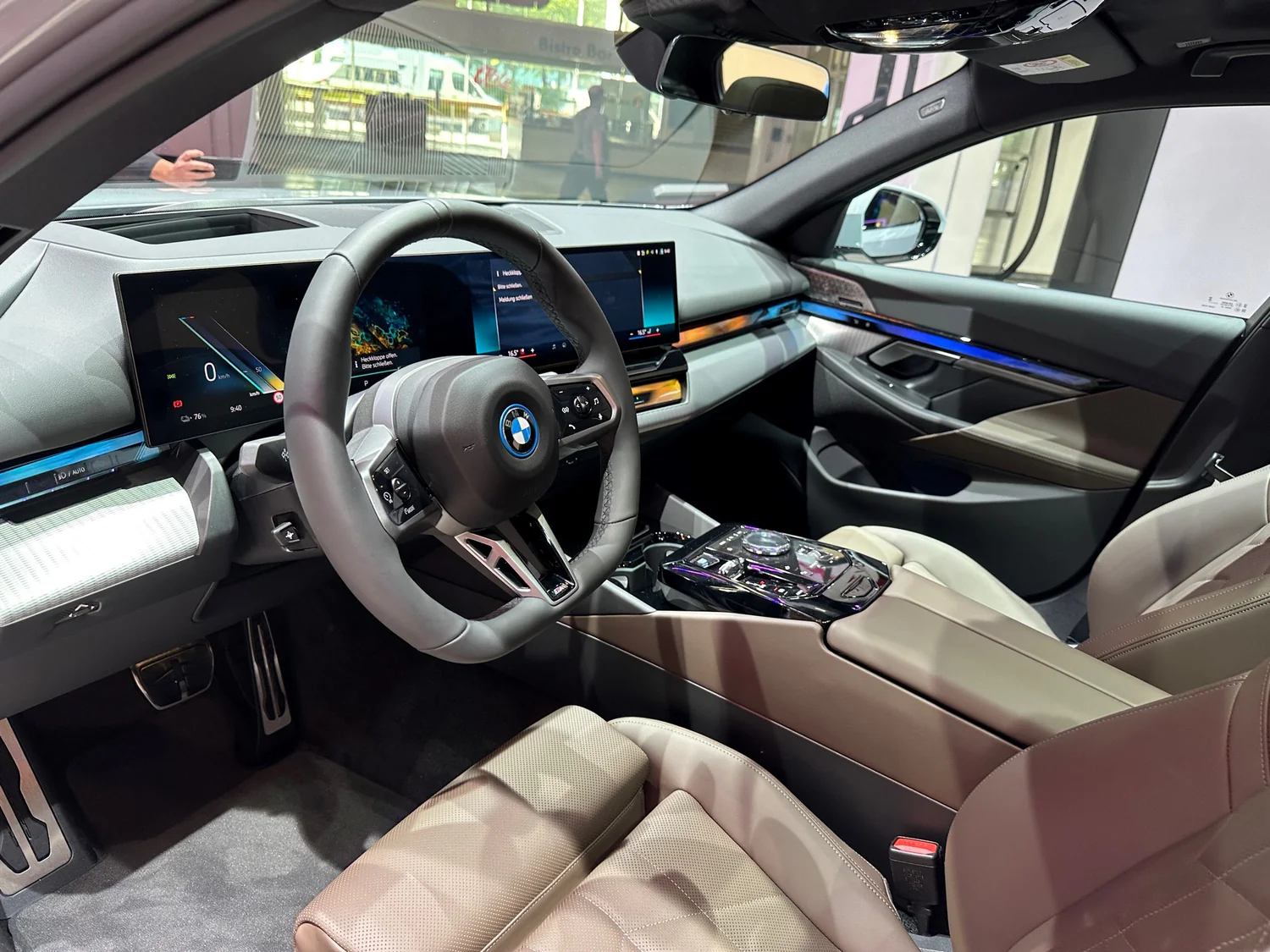 BMW i5 er rett rundt hjørnet - TV 2