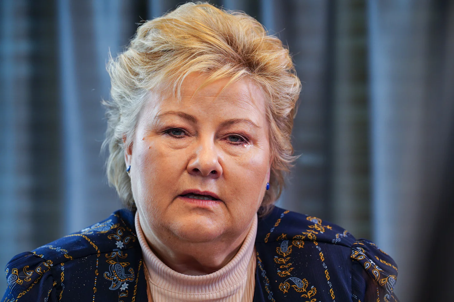 Erna Solberg åpen for innsyn i selvangivelsen - TV 2