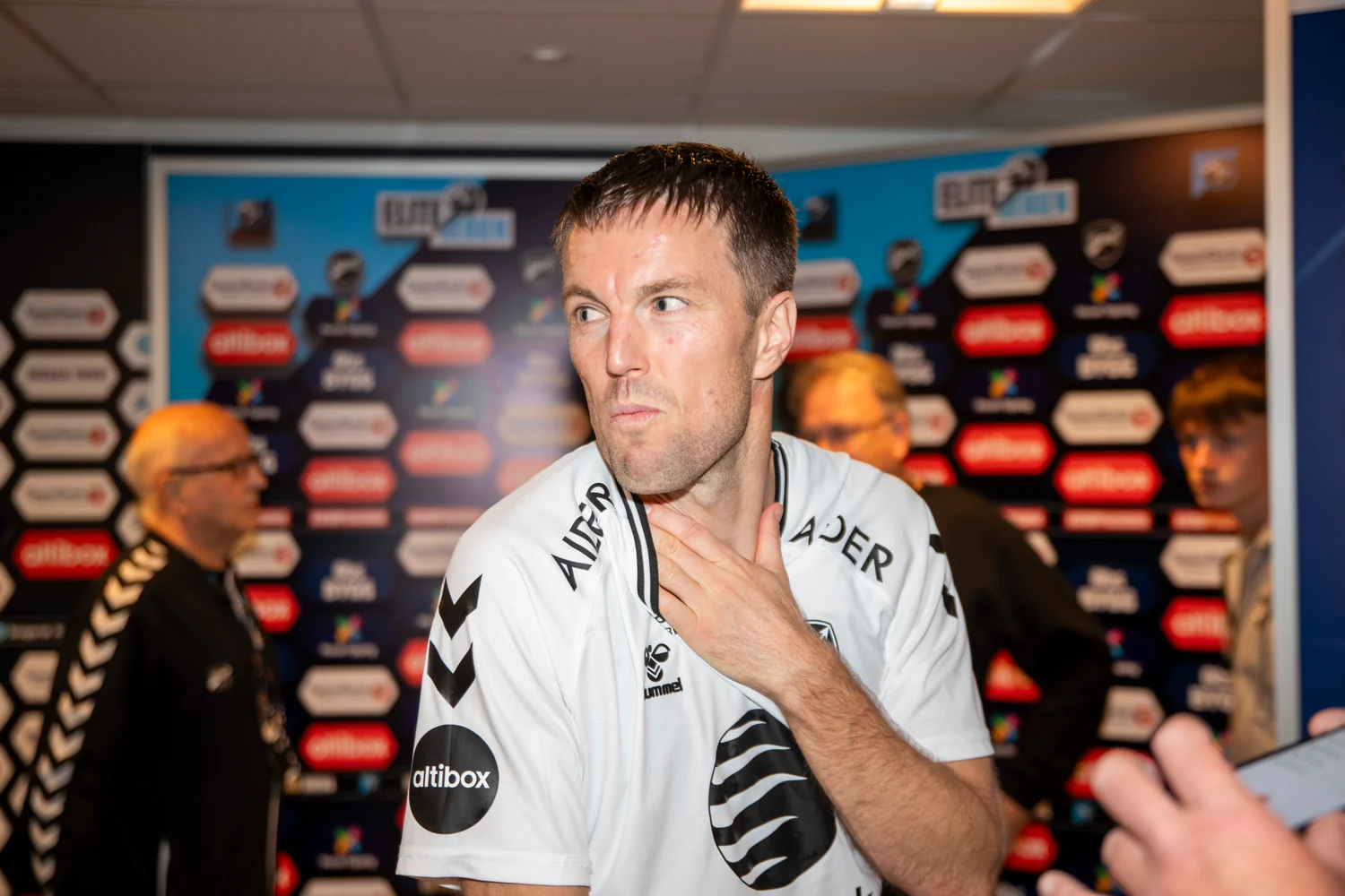 Odd-veteran Ruud (39) signerte ny kontrakt - TV 2