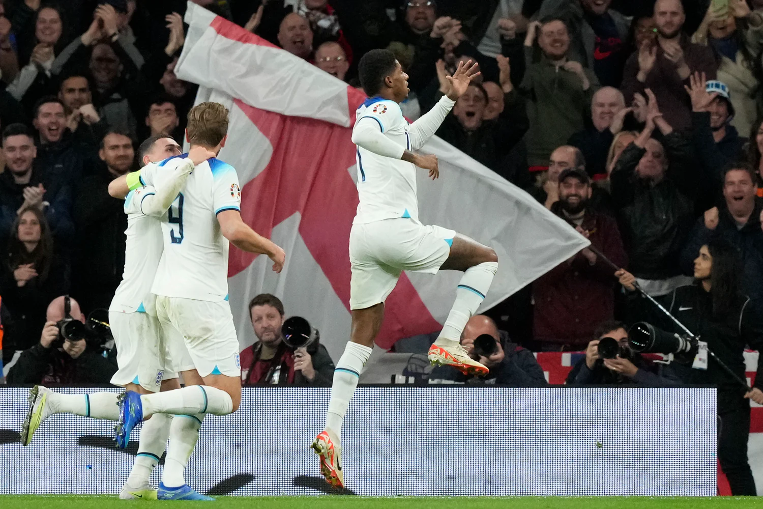 England er EM-klar etter 3-1 mot Italia – Kane ble tomålsscorer - TV 2