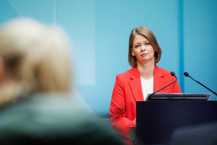 Norges Bank hever renten med 0,25 prosentpoeng - TV 2