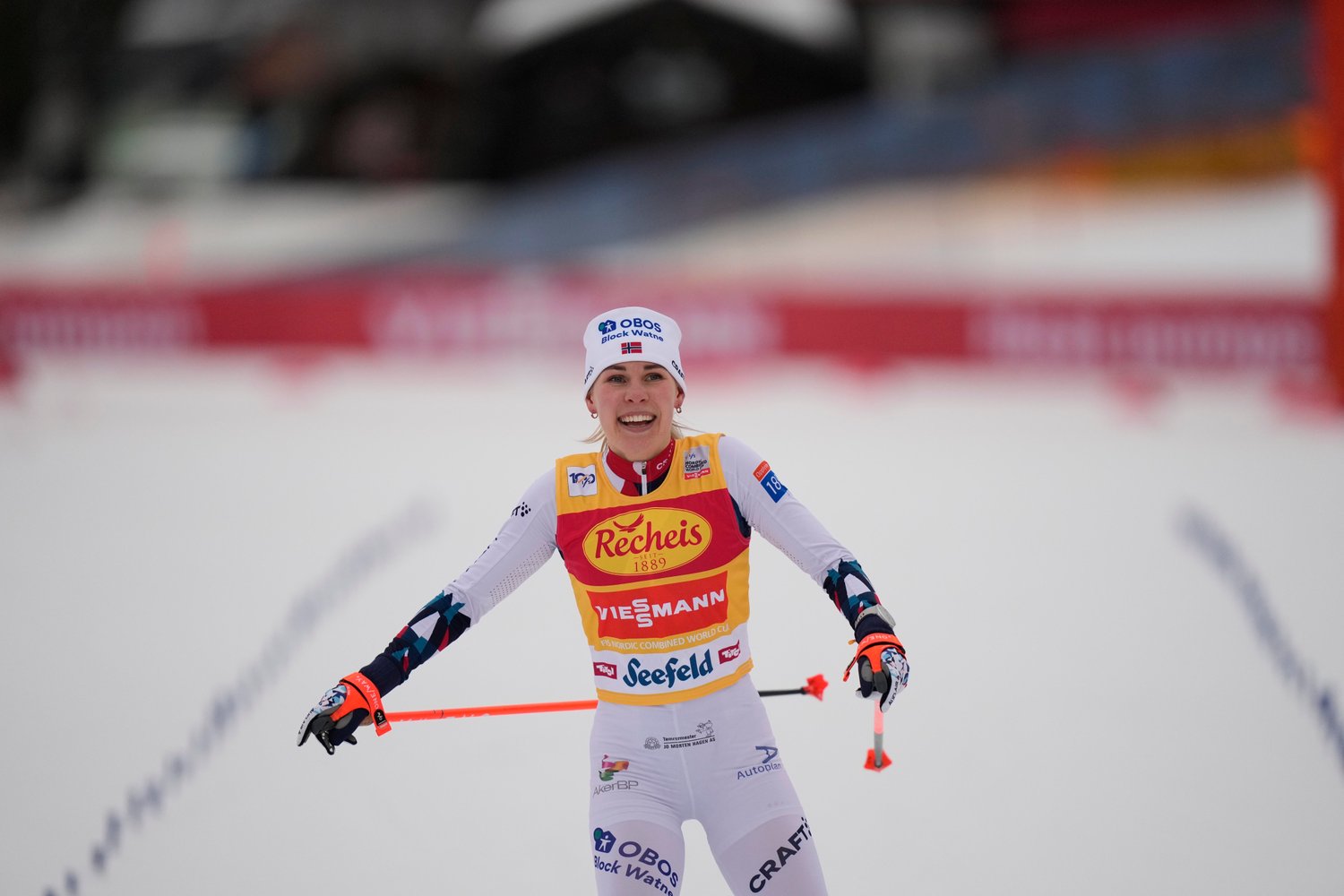 Kombinert: Ida Marie Hagen tok sin annen strake verdenscupseier i Seefeld - TV 2