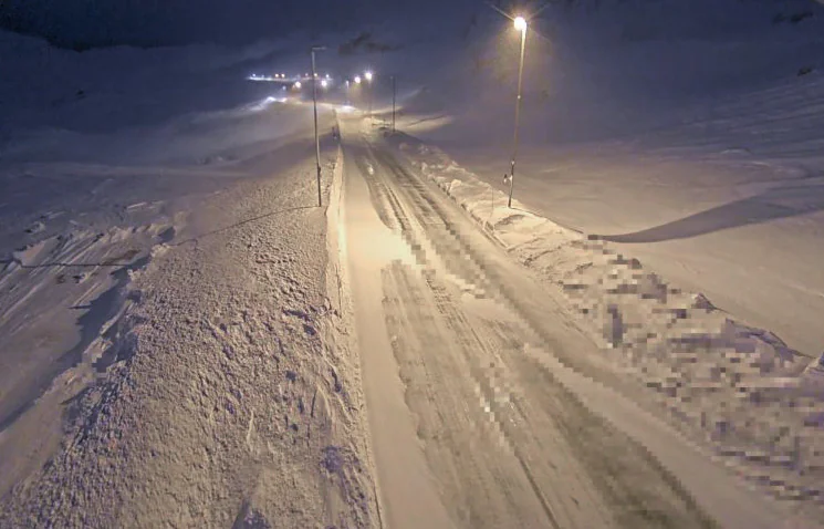 E16 Filefjell åpnet – men mange stengte fjelloverganger - TV 2