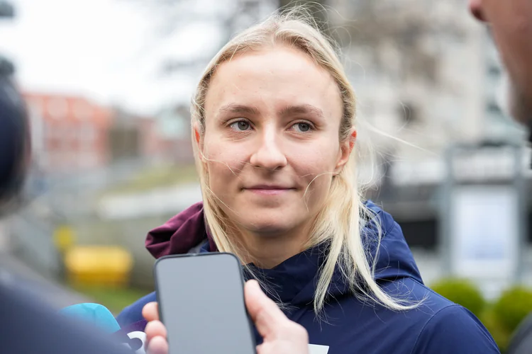 Stjerne har donert: – Trist at det kan skje - TV 2