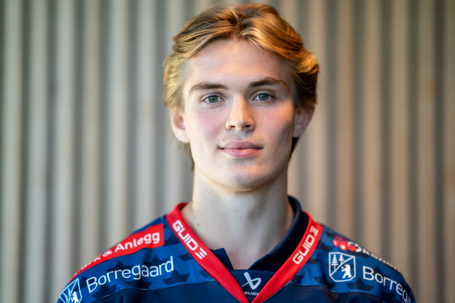 Landslagsspiller brakk tommelen - TV 2