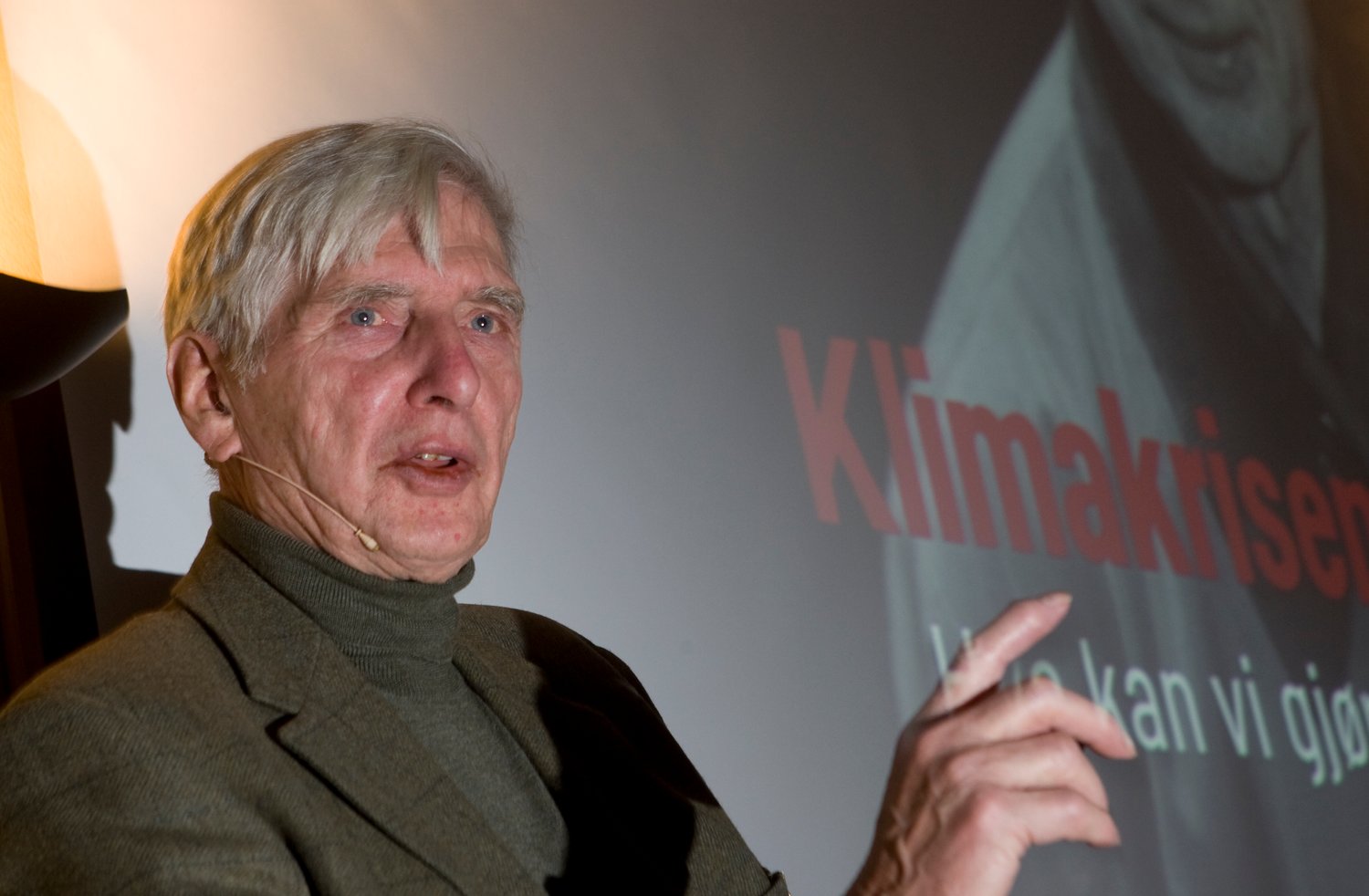 Ottar Brox er død - TV 2