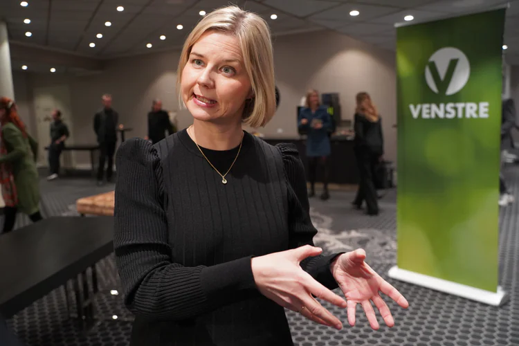 Venstre åpner for å støtte Solberg som statsministerkandidat i 2025 - TV 2