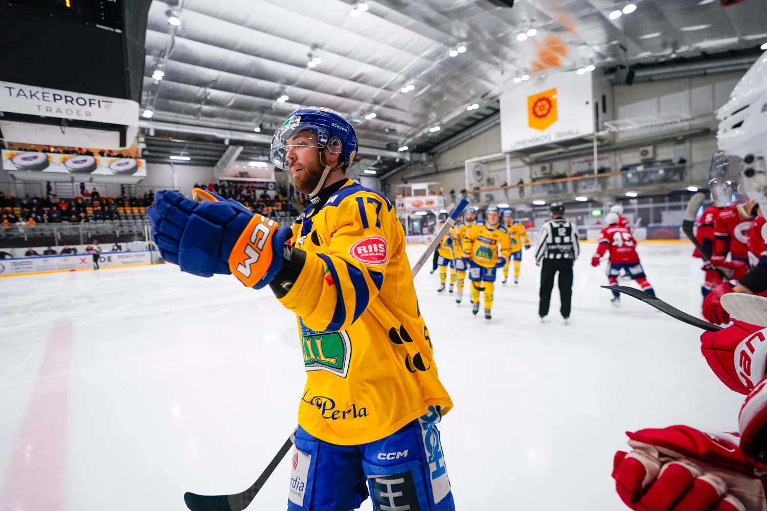 Storhamar og Stavanger Oilers til NM-semifinale - TV 2