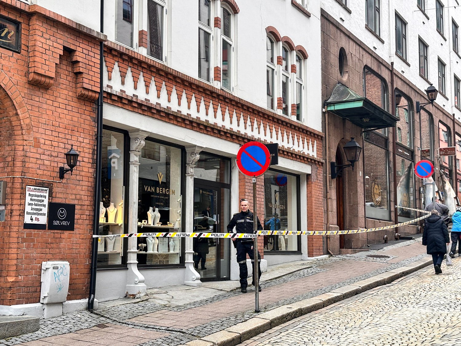 Gullsmed ranet i Bergen - TV 2