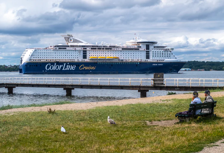 Støre: – Det vil ikke jeg kommentere - TV 2