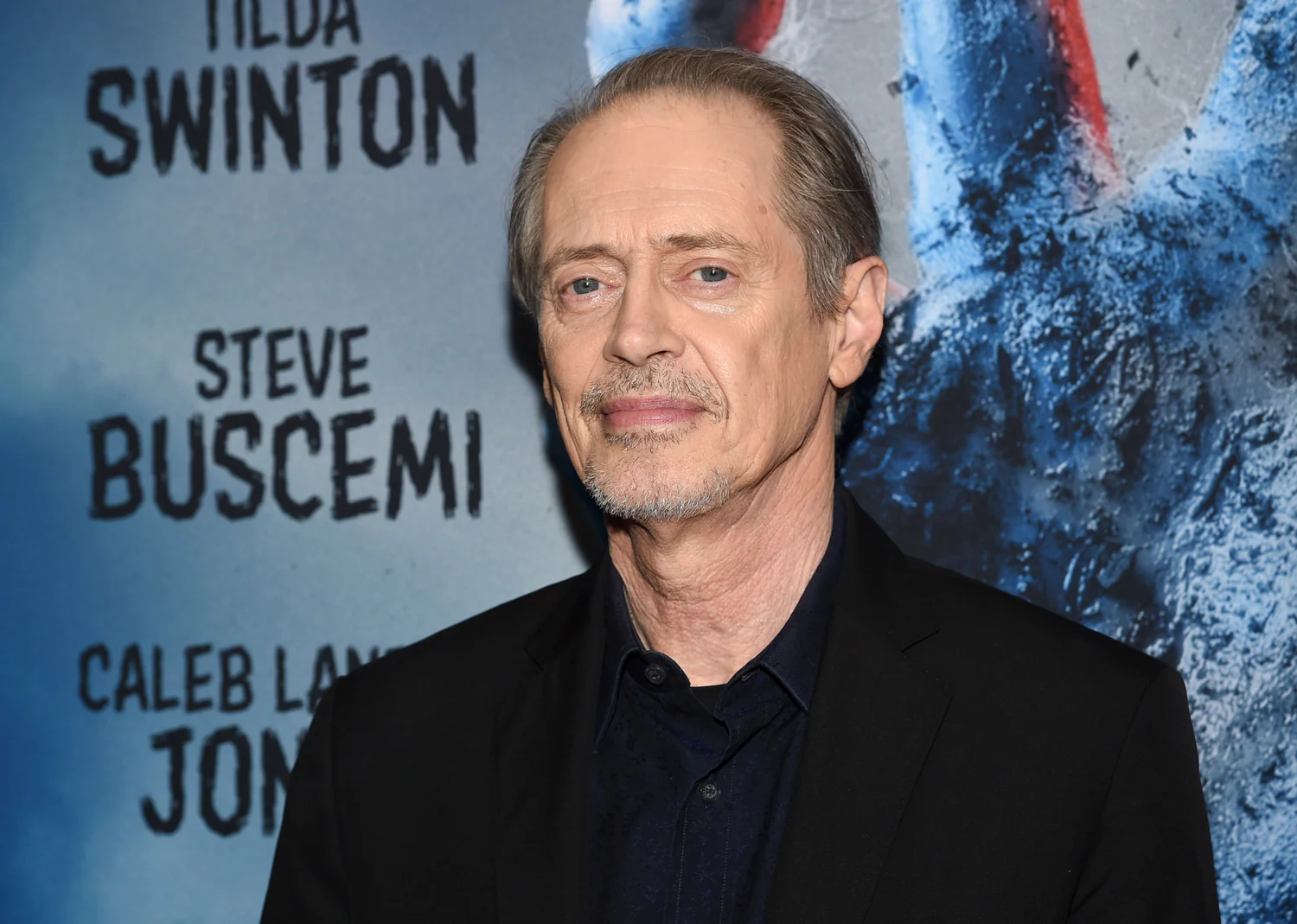 Varetektsfengslet etter å ha slått Steve Buscemi - kausjon satt til ...