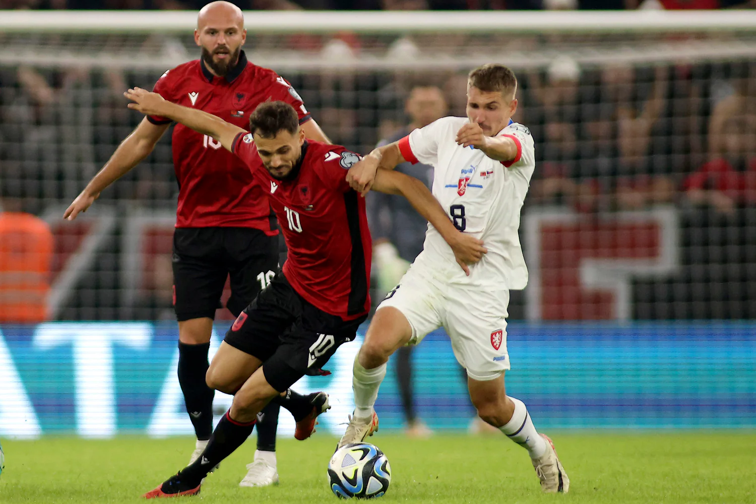 Skadet seg på sykkel – mister fotball-EM - TV 2