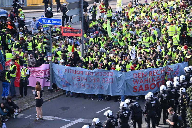 Ny opptrapping av barnehagestreiken - TV 2