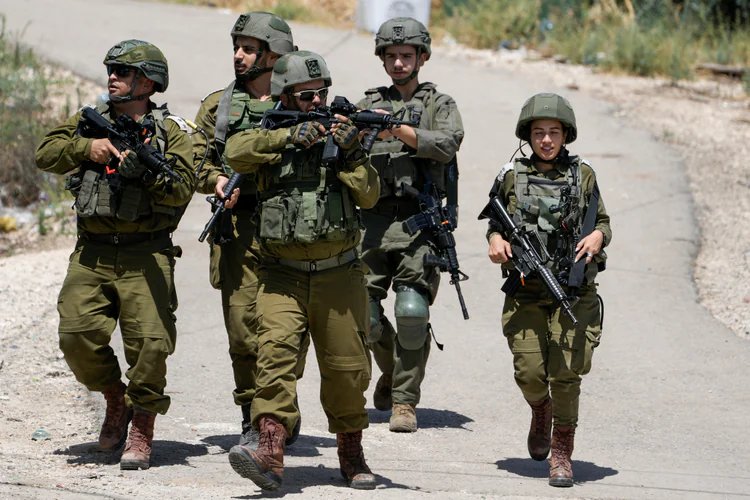 Mann i 70-årene død etter ulykke med anleggsmaskin i Trondheim - TV 2