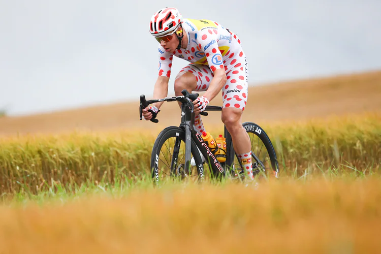 Abrahamsen hentet: – Spørsmålet er hva prisen blir - TV 2