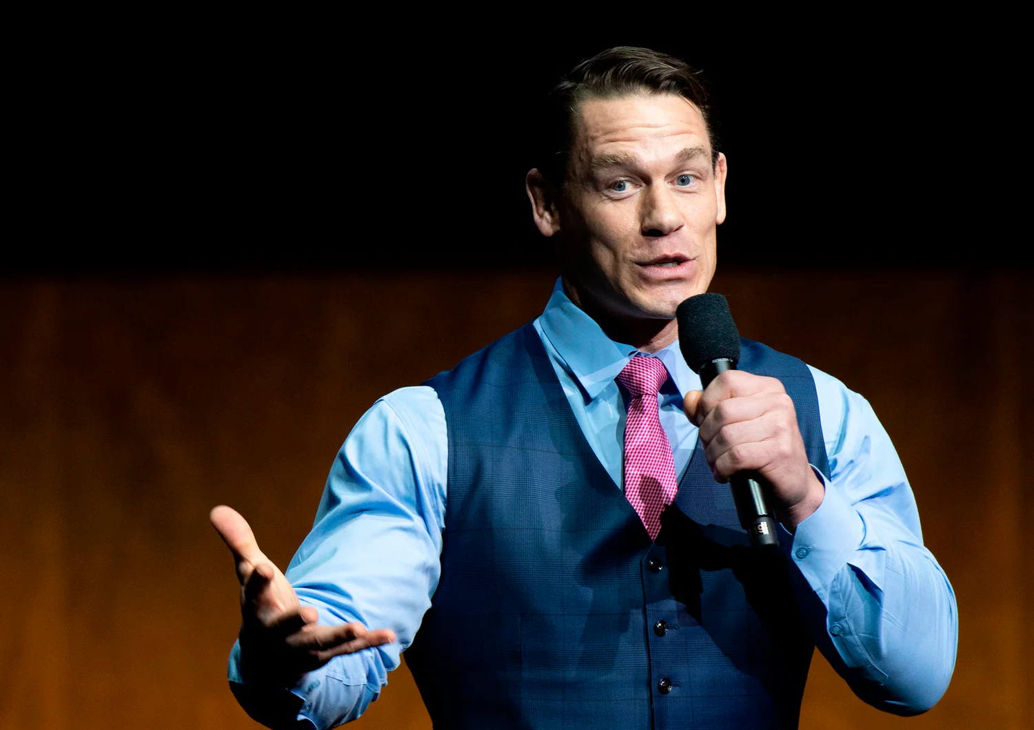 John Cena legger opp - TV 2