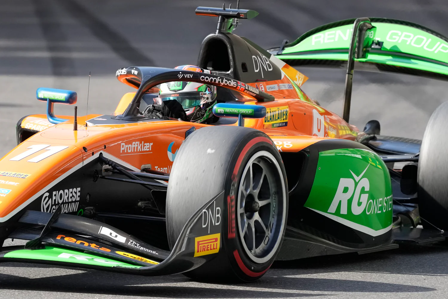 Hauger snurret rundt og brøt Monza-løp - TV 2