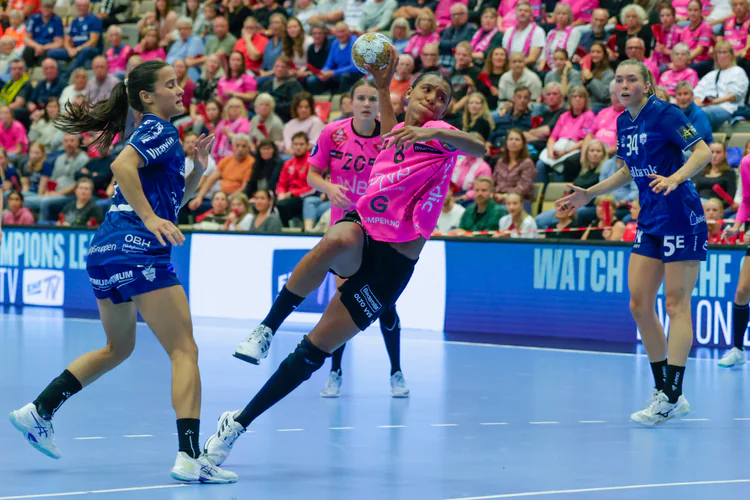 Vålerenga får det glatte lag: – Pinlig - TV 2