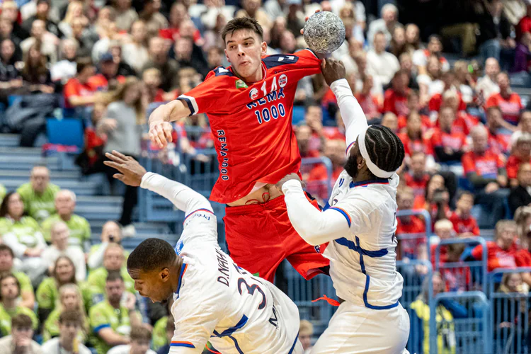 TV 2 erfarer: Norsk stortalent til Aalborg - TV 2