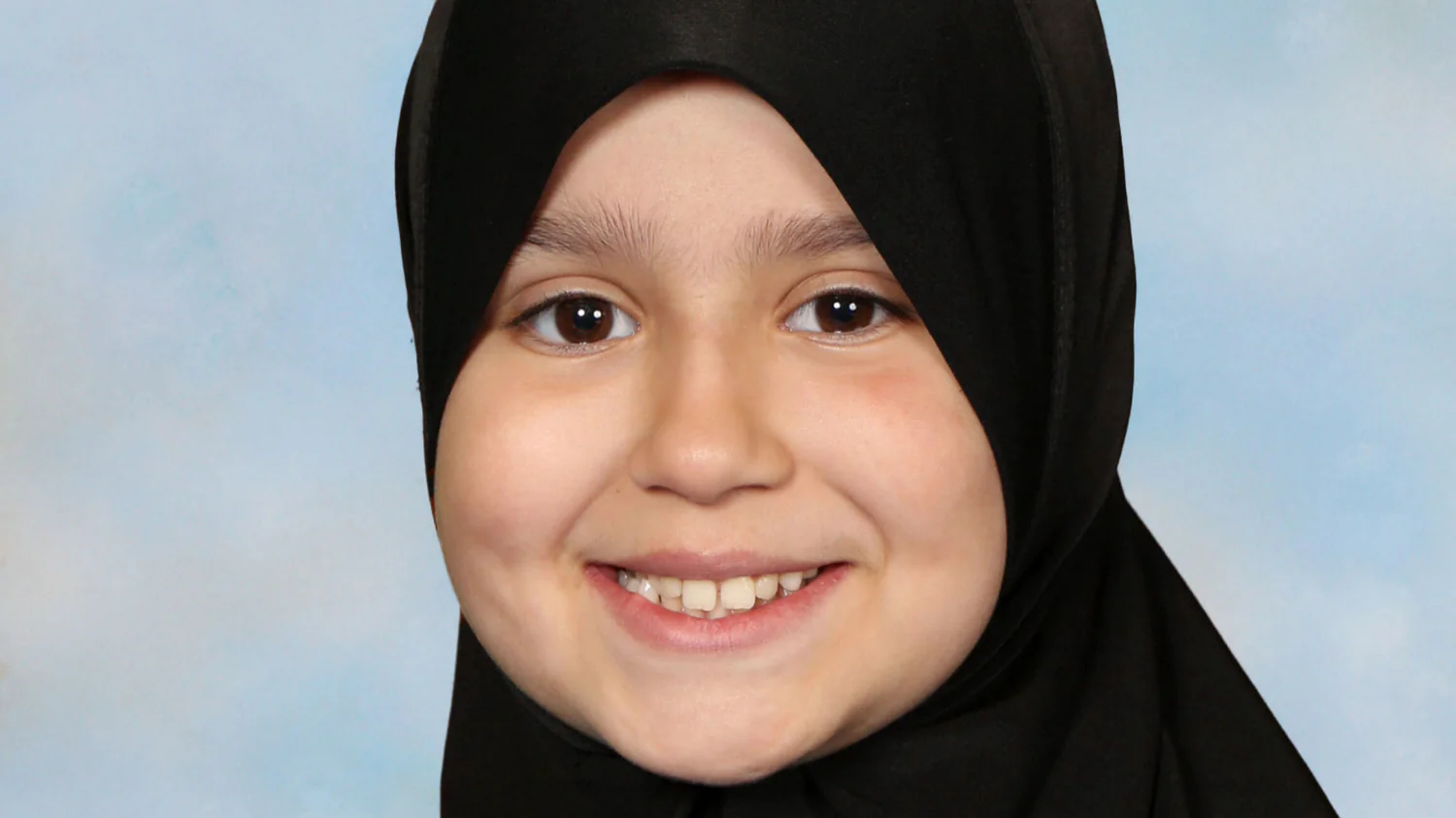 Far og stemor dømt til livstid i fengsel for drapet på Sara (10) - TV 2