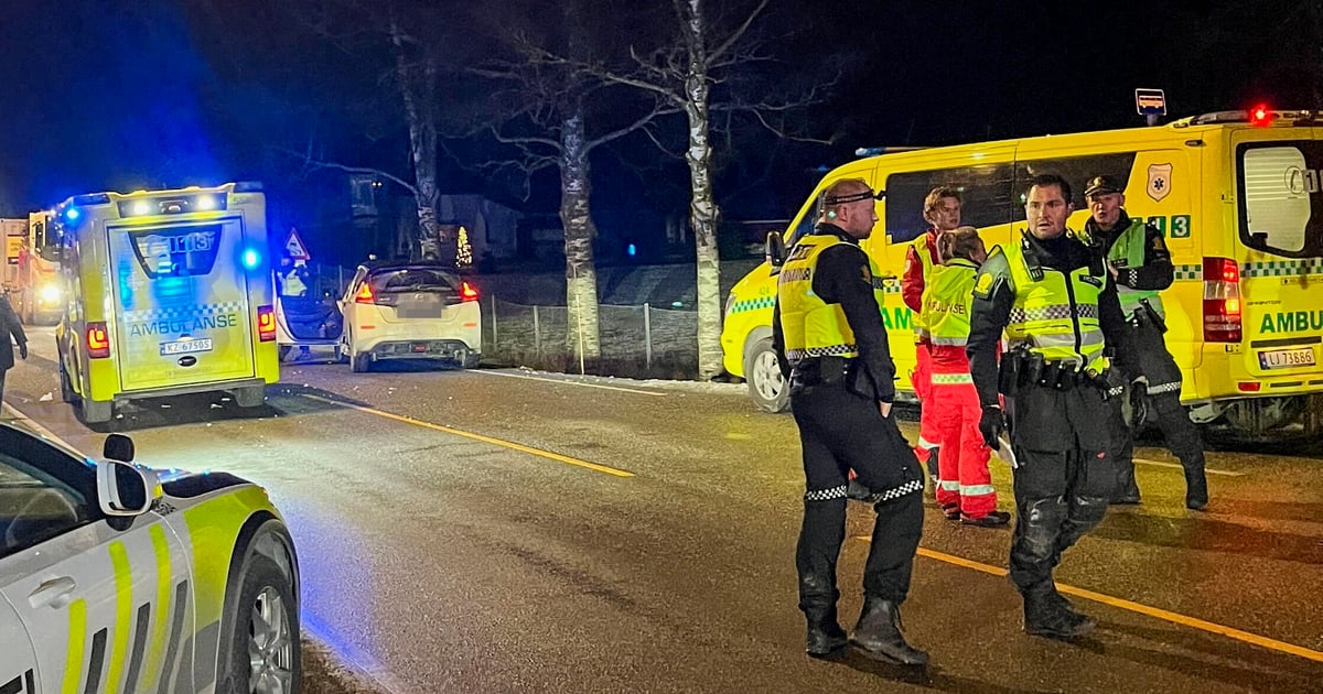 Kvinne i 80-årene alvorlig skadet etter påkjørsel - TV 2