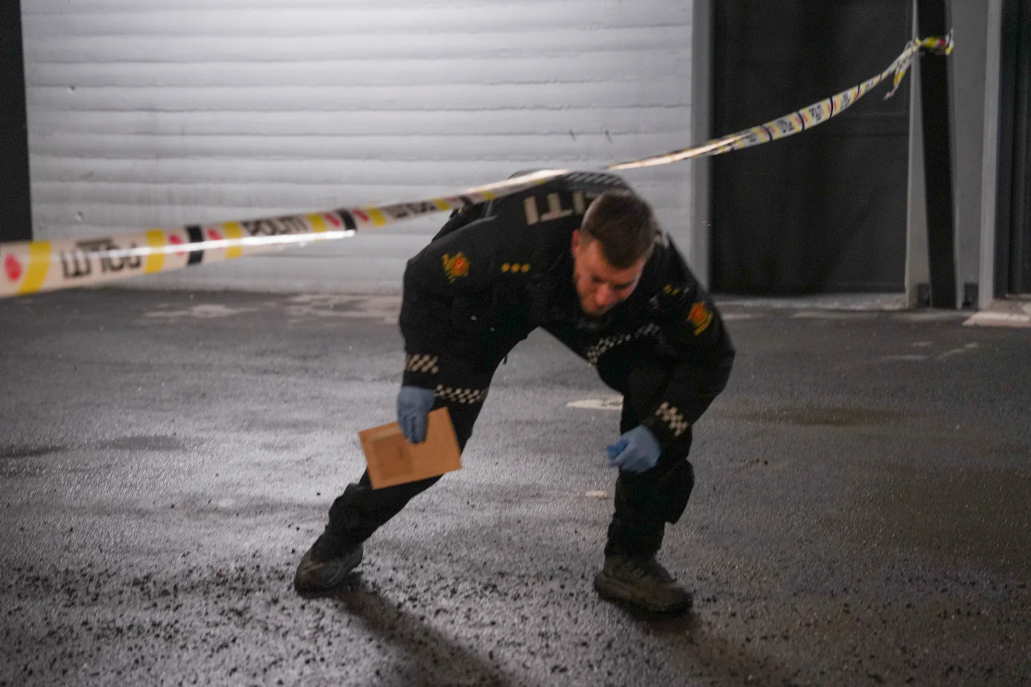 Oslo: Person alvorlig skadet etter voldshendelse – politiet jakter gjerningsperson - TV 2