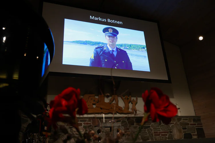 DIREKTE: Nyheter i godt selskap - TV 2